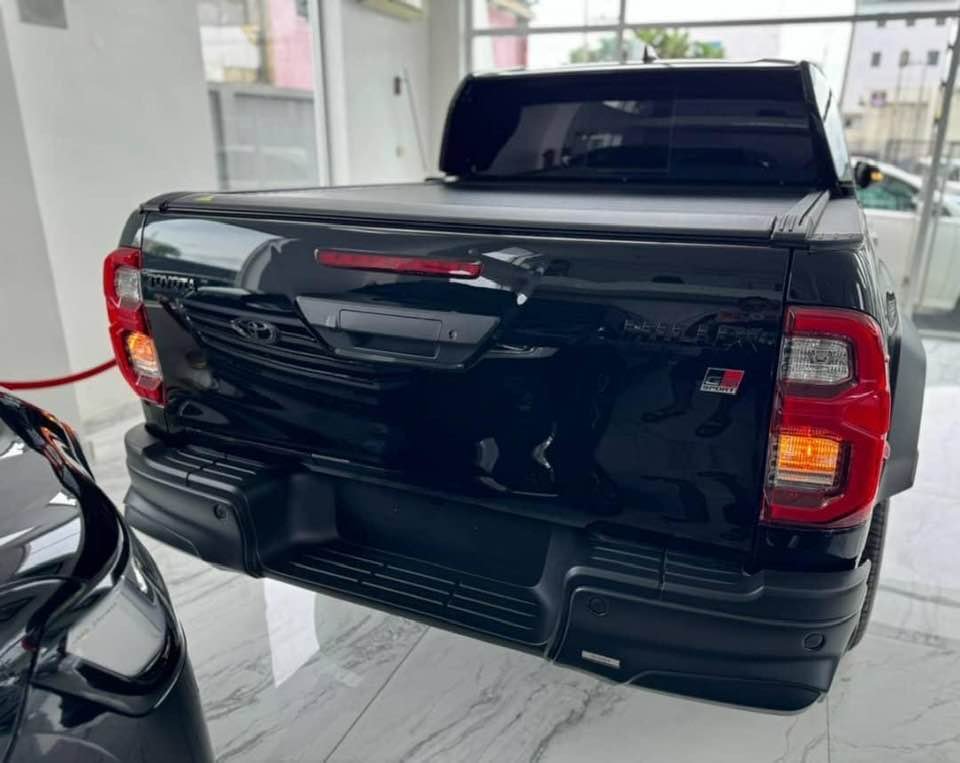 Pickup of the day: The 2024 Toyota Hilux get a Bulletproof model with ...